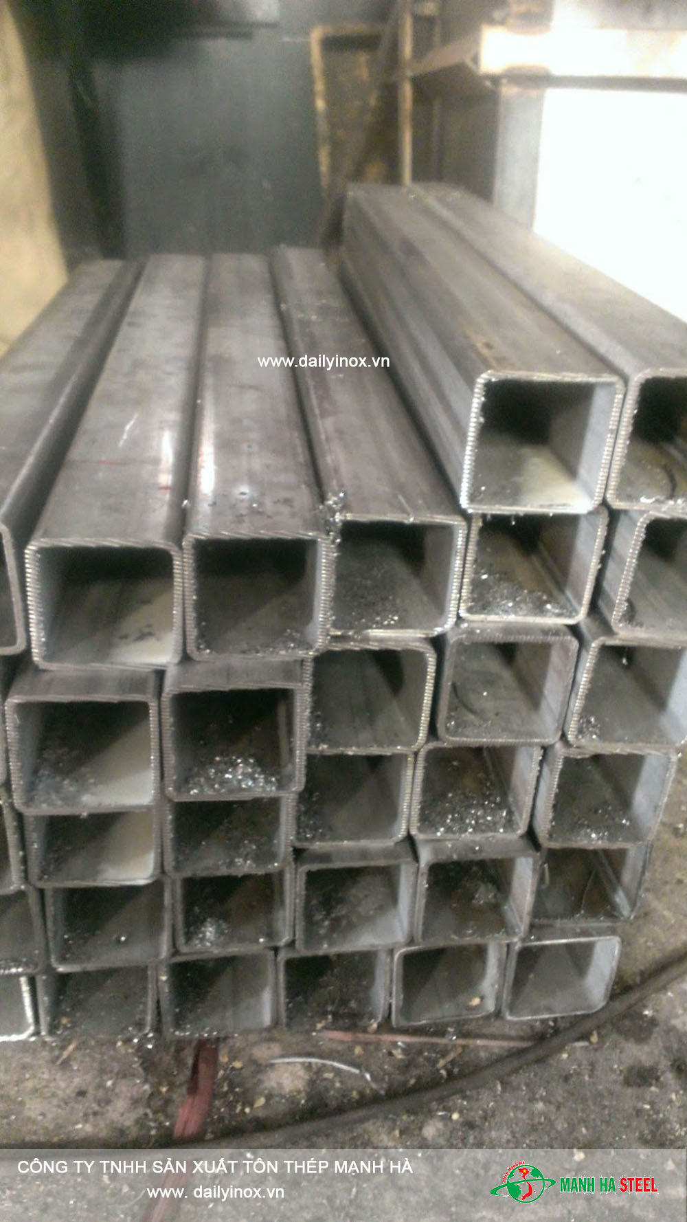 Hộp inox trang trí Hòa Bình 201, 304, 316, 403, 430, 410, 310, 420